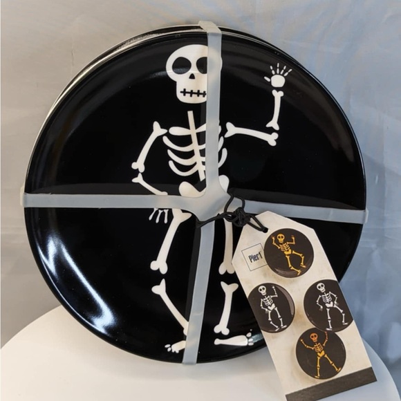 Pier 1 | Holiday | Pier Set Of 4 Halloween Skeleton 6 Appetizer Plates ...